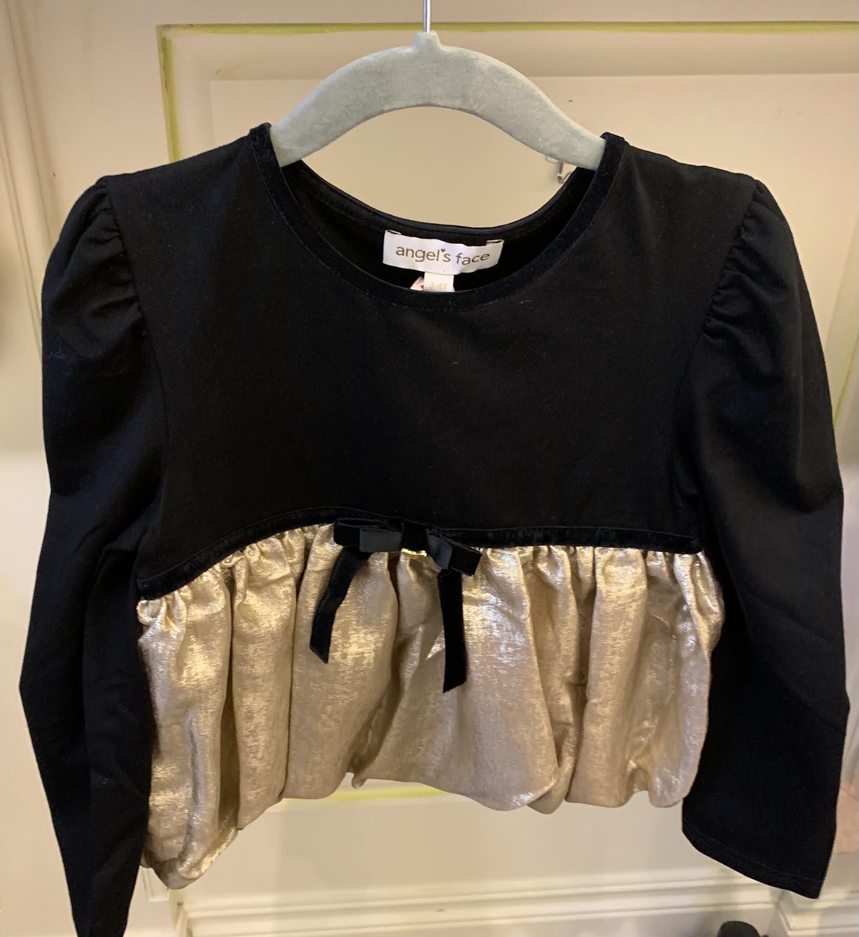 Saskia Metallic Balloon Top/Angels Face – Shoe Strings
